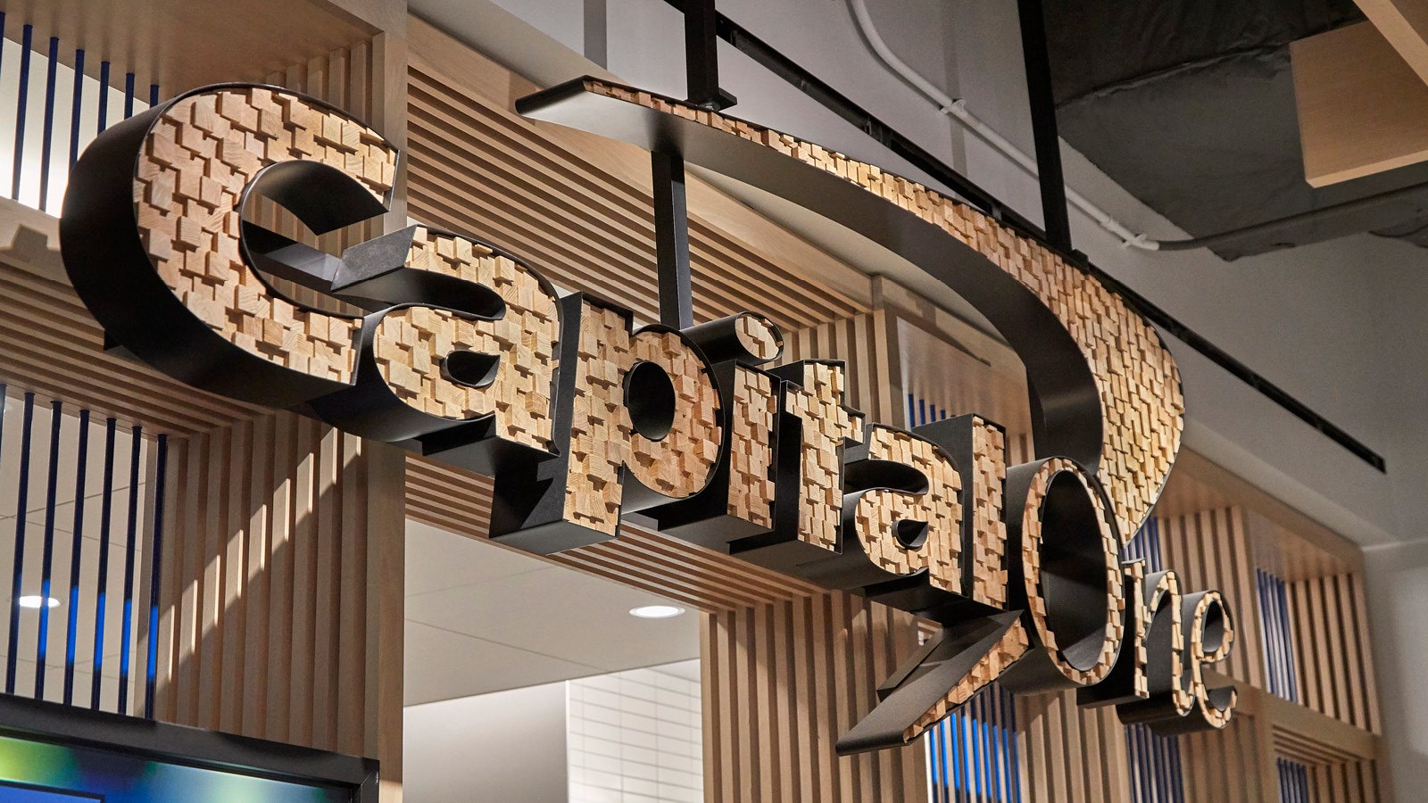 Capital One Café | IA Interior Architects