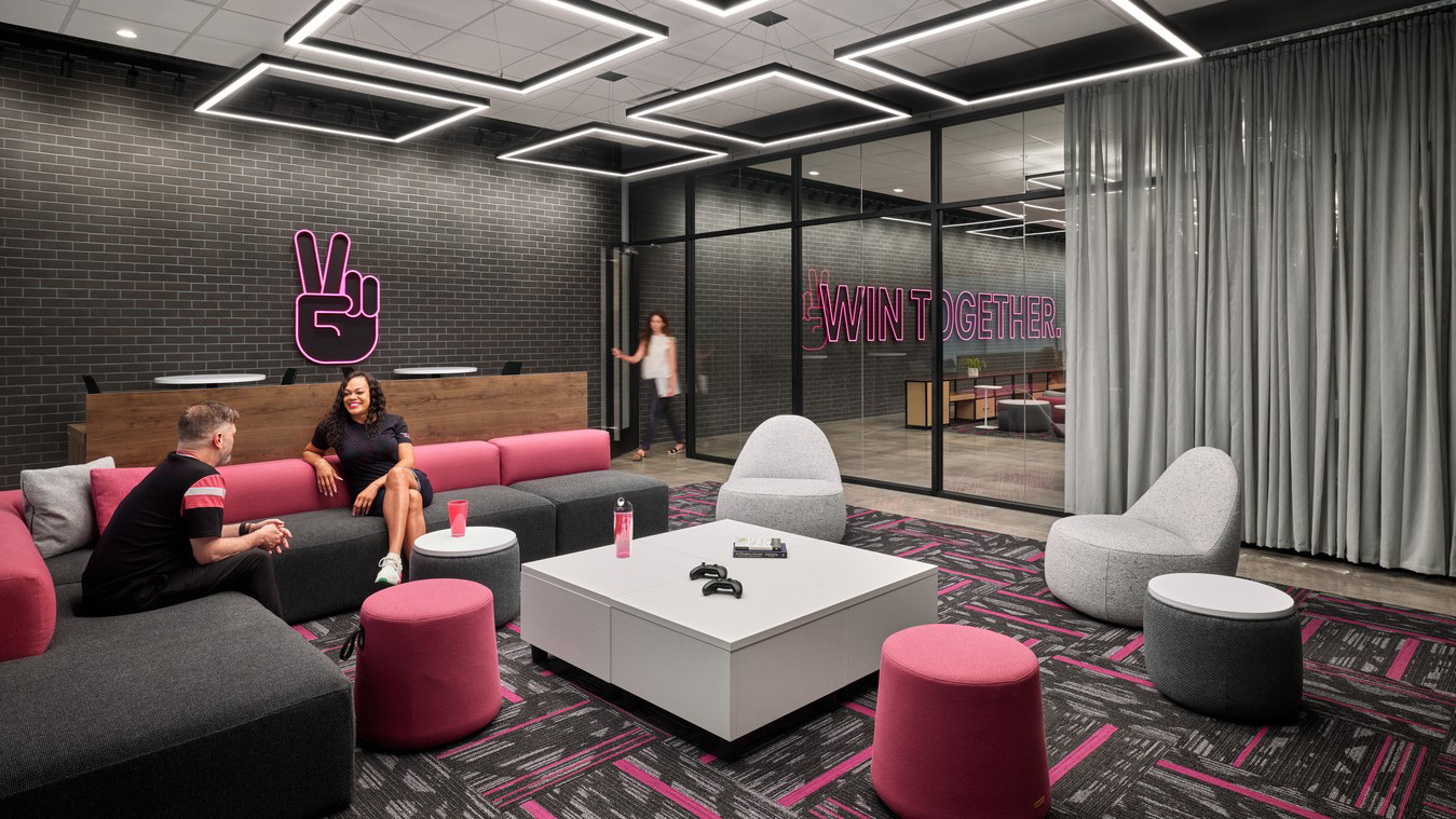 Telecommunications Call Center | IA